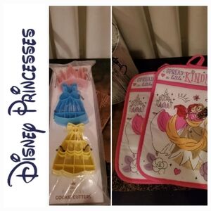 Disney | Kitchen | Disney Princess Baking Set | Poshmark